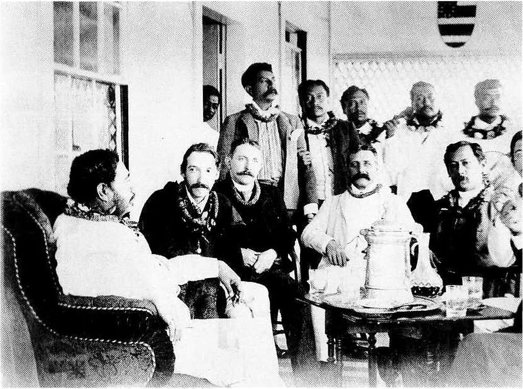 Robert Louis Stevenson – 10 facts about the author and poet